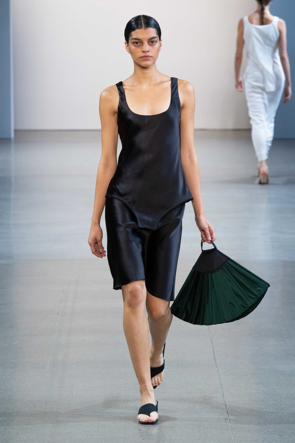 Spring 2020 Beauty and Accessory Runway Trends Report - Mode Rsvp